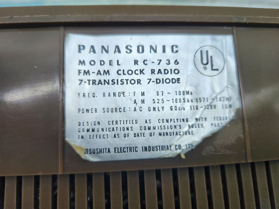 Vtg 1967 Panasonic Model R-736 -Transistor AM FM Table Top Portable ...