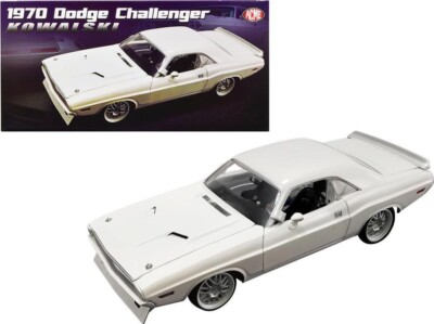 1970 Dodge Challenger Street Fighter - White - 1:18 Model by ACME ...