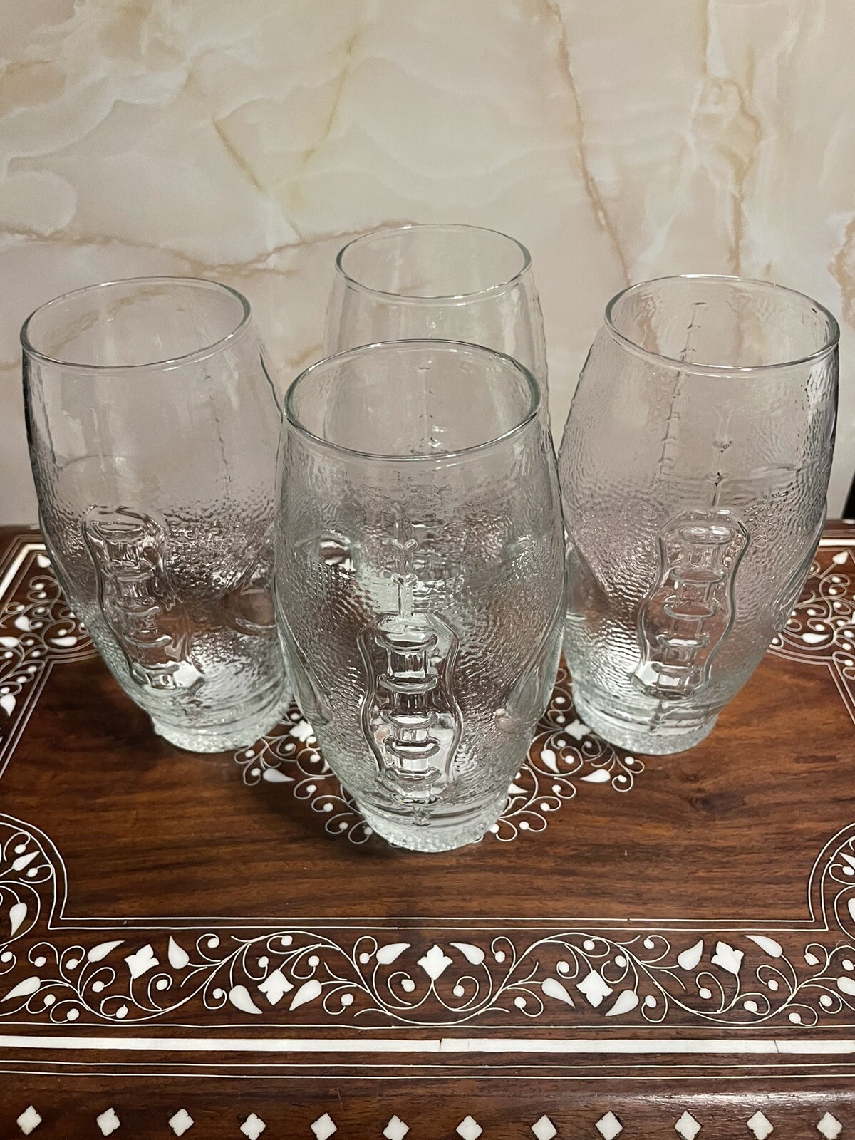 Set Of 4 NEW Greenbrier Football Shaped Glass Tumblers 23oz Beer Glass ...
