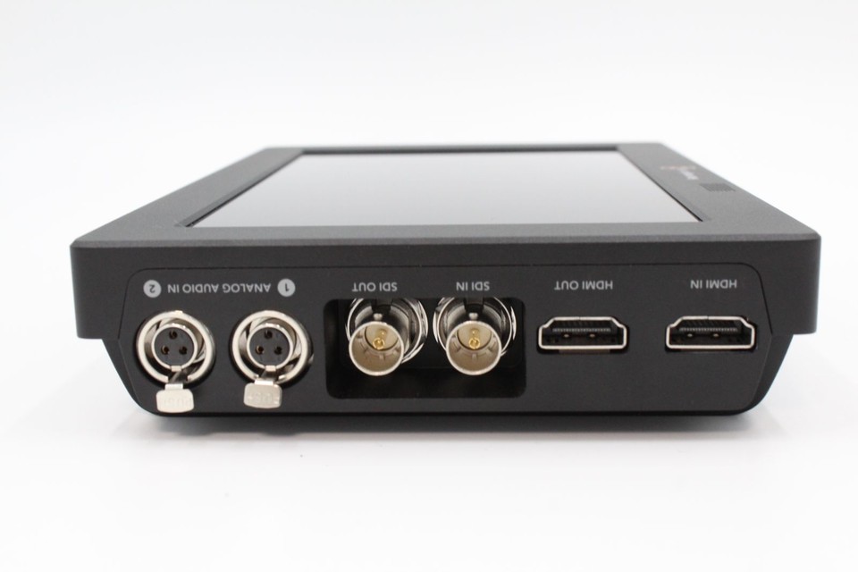 Blackmagic Design Video Assist 7" 12G-SDI HDMI HDR Recording Monitor ...