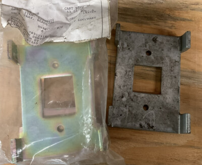 OEM ARIENS 01582200 Blade Tray NOS PRICE PER ITEM | eBay