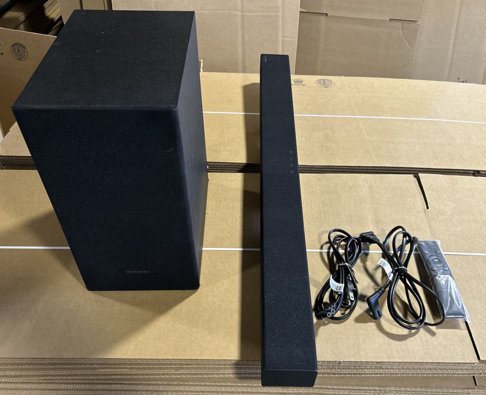 Samsung HW-T450 Soundbar Subwoofer 2.1-Ch Bluetooth Dolby DTS 200W RMS ...