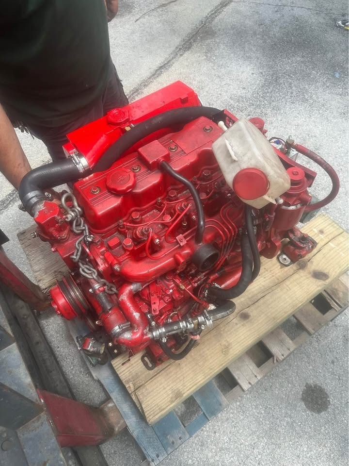 Westerbeke 63d4 Diesel , 62 HP Marine Diesel Engine with Hurth ...
