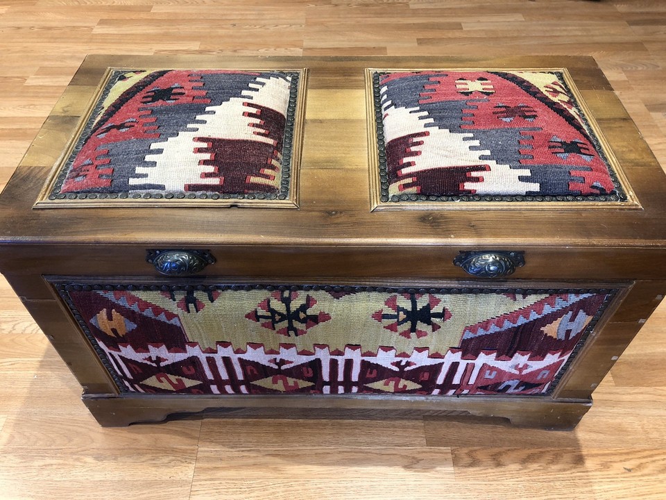 Cedar Chest - Antique Wooden Box - Turkish Kilim Rug Cushions - 19 x 22 ...