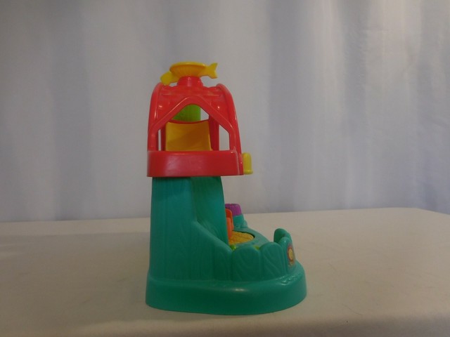 2009 Playskool Hasbro Weebles Wobble Musical Treehouse Playset With 4 ...