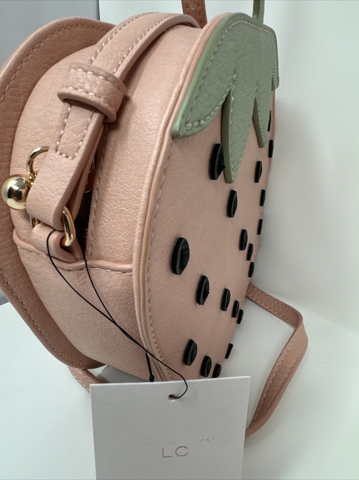 LC Lauren Conrad Die Cut Strawberry Purse (Kohl’s, HLC91XB95)- New | eBay