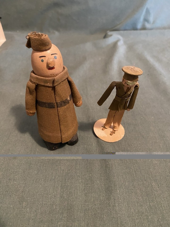 Vintage WW2 Handmade Toy Soldiers Display Items Folk Art | eBay