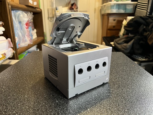 Nintendo GameCube Launch Edition 24MB Silver Console for sale online | eBay