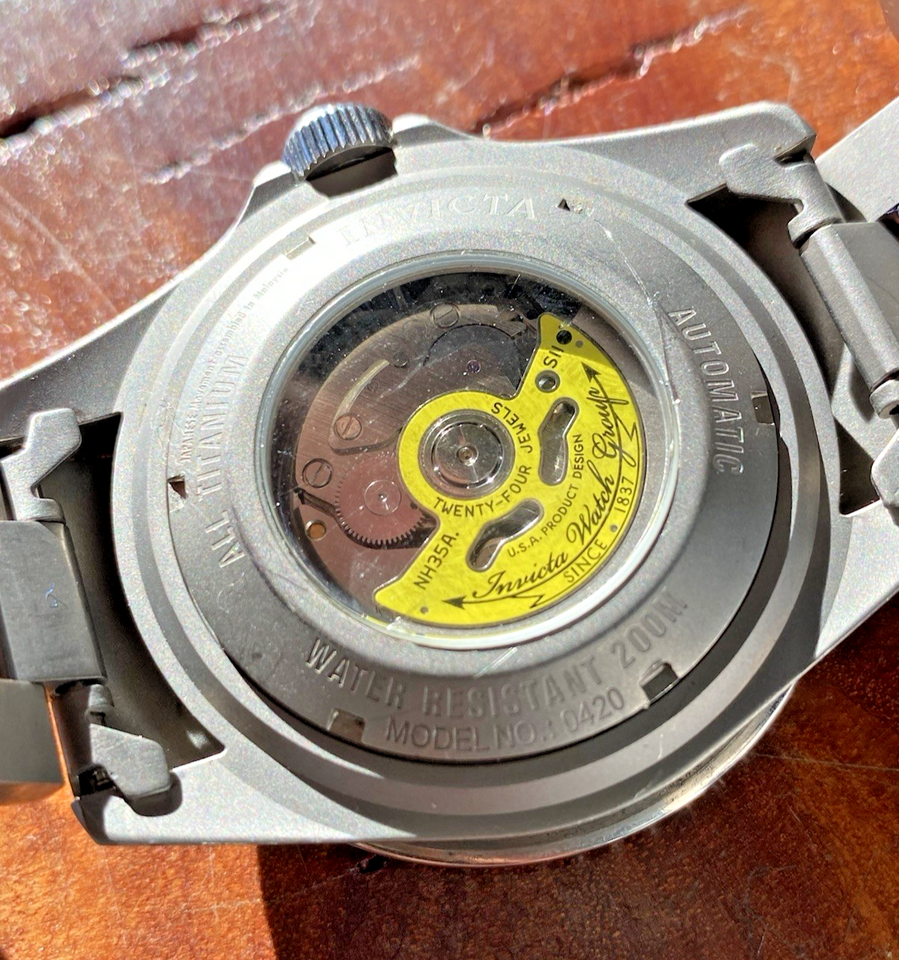 Mens Invicta Pro Diver 0420 Titanium Automatic Exhibition Back 45mm ...