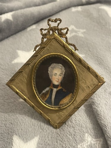 ANTIQUE GEORGIAN ERA HAND PAINTED PORTRAIT MINIATURE IN FRAME DASHING ...