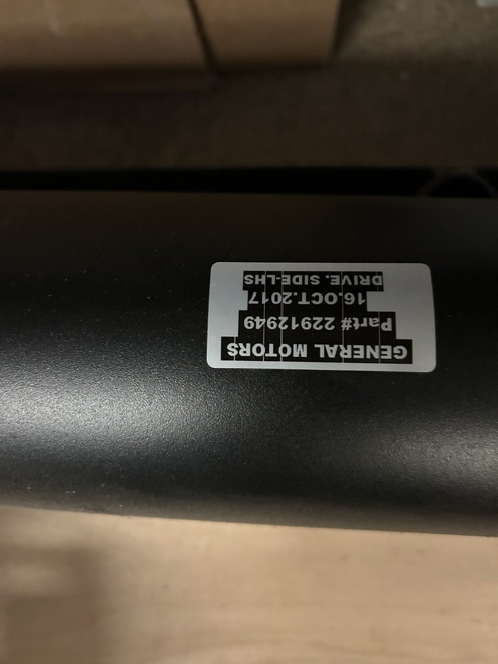 NEW OEM GM Running Board Step (22912949) DRIVER SIDE LHS *FREE SHIPPING ...