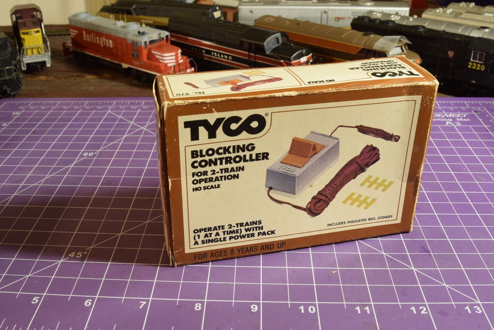 boxed TYCO "Blocking Controller" for 2-train operation HO Scale ...