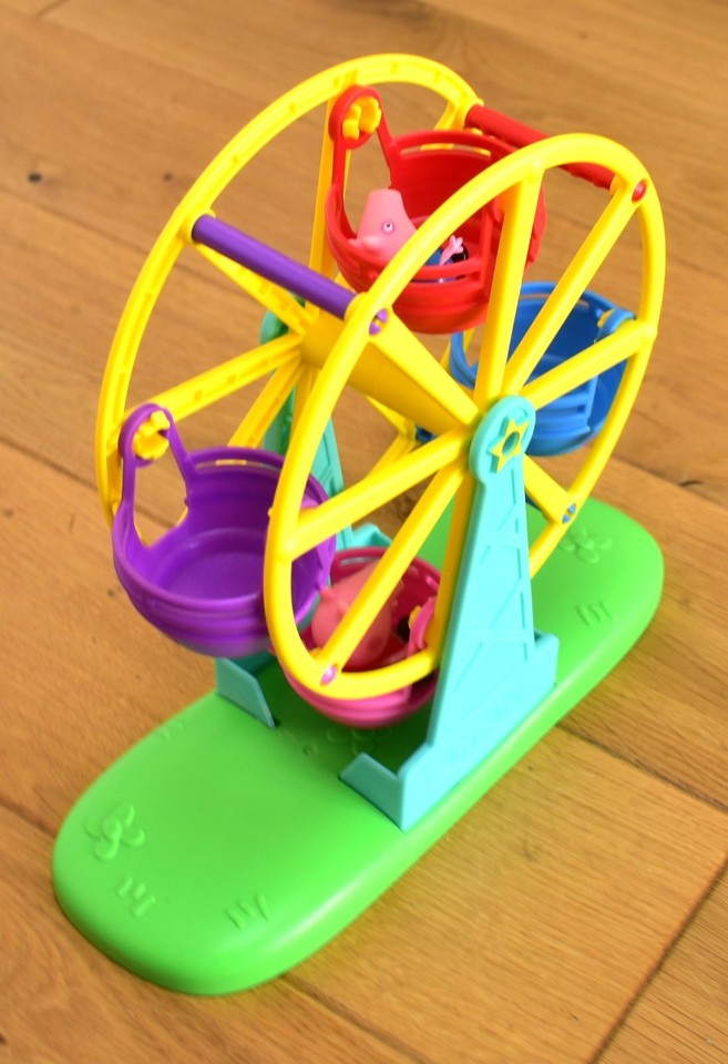 Peppa Pig Ferris Wheel with Peppa & George, VGC | eBay UK