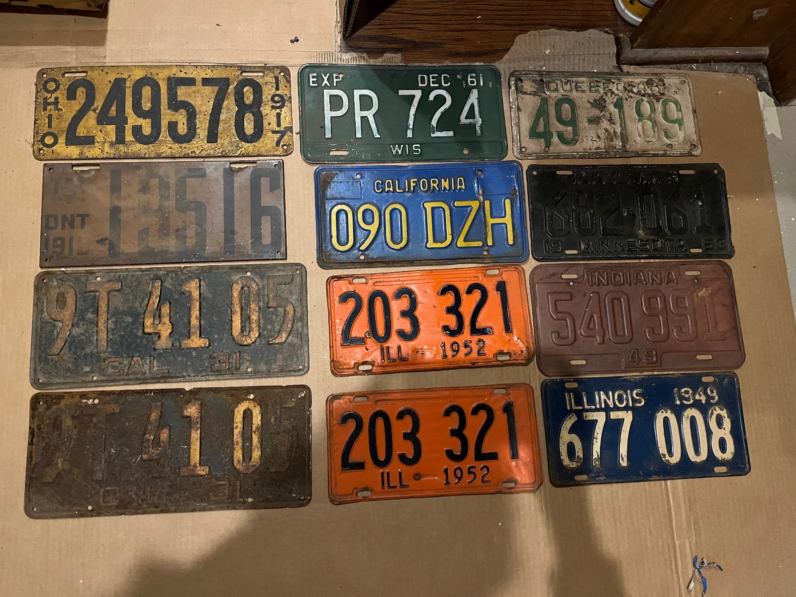 Lot of antique license plates 1910s 1930s 1940s 1950s 1960s USA Canada ...