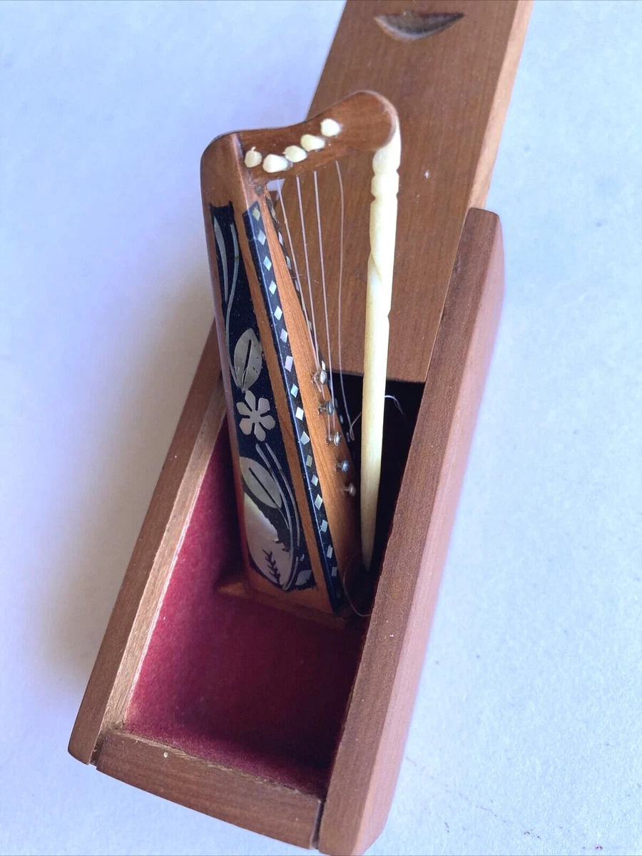 Small Hand Harp