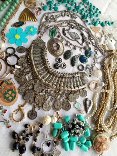 Repurpose Vintage Jewelry Lot Charms/Necklaces,/Mixed Media/Singles ...