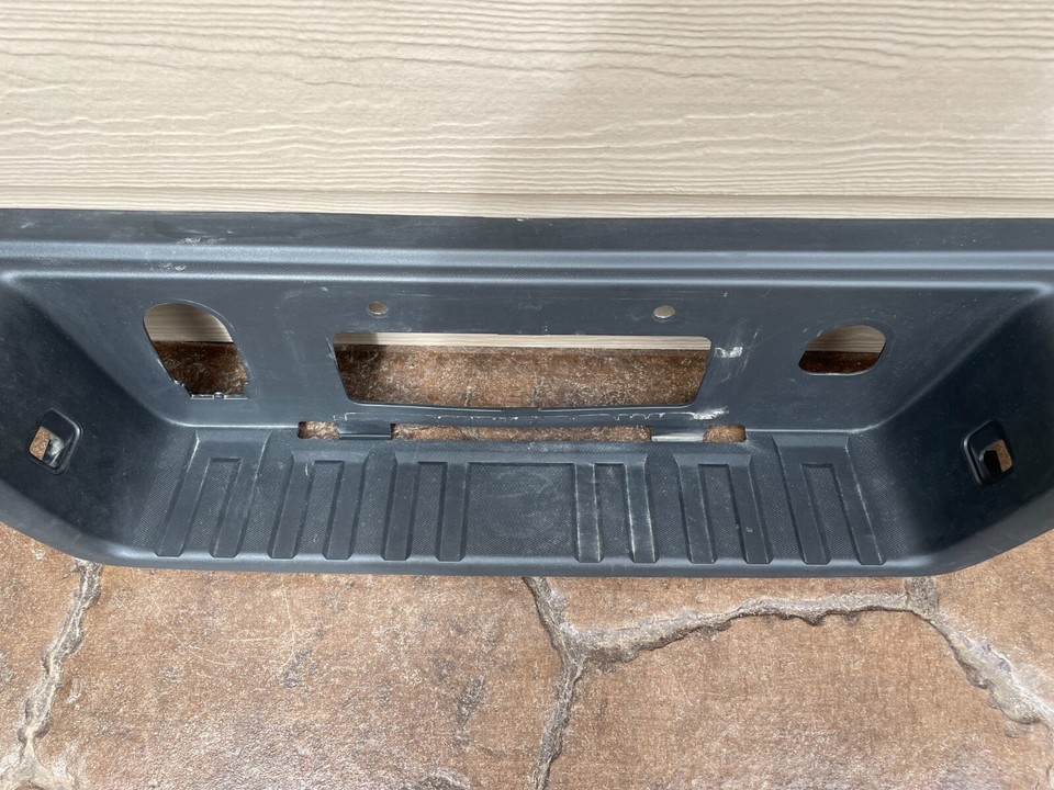 2015 - 2022 GMC Canyon Rear Bumper Step Pad #22890958 OEM | eBay