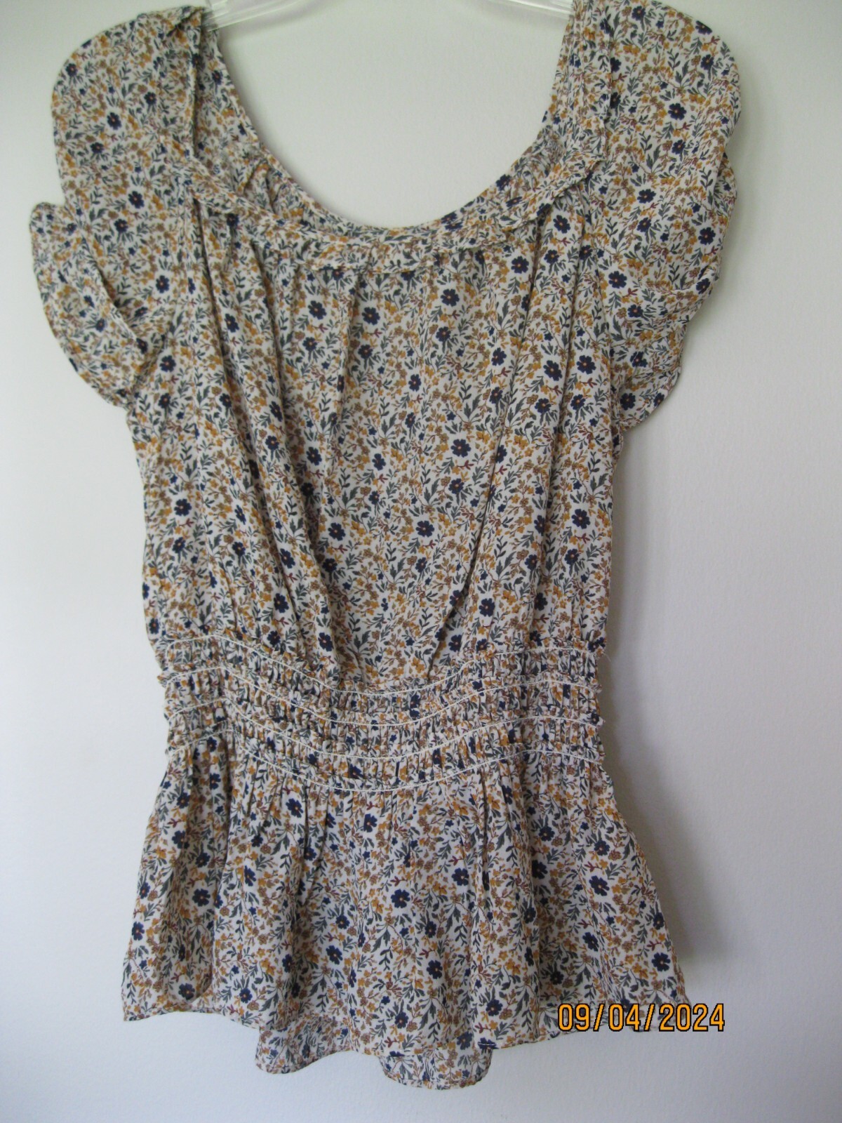 Max Studio Shirt Women Medium Ivory Floral Ruffled Pheasant Top NWOT | eBay