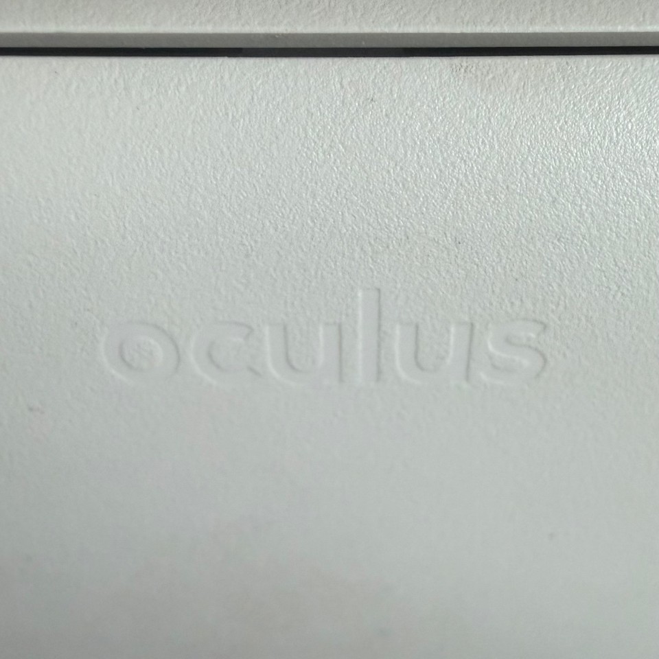 Meta Oculus Quest 2 128GB Standalone VR Headset - White 815820021902| eBay