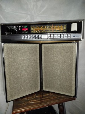 Loewe ST 208 Vintage Stereo Receiver + Astrosound ST-2002 Boxen ...