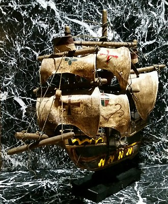 Nautical Vintage Wooden 11"/10" Model Of The Santa Maria 1492 Ship ...