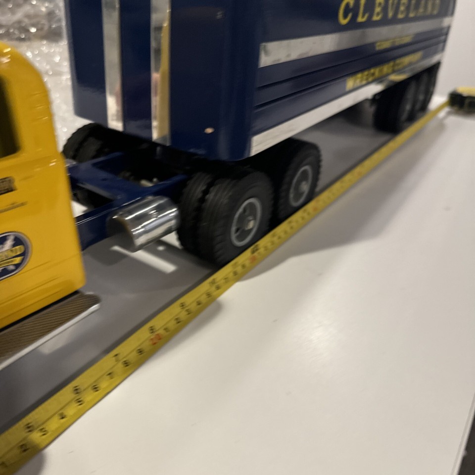 Vintage 1953 Smith-Miller Mack 'B' Semi Truck and Trailer Cleveland ...