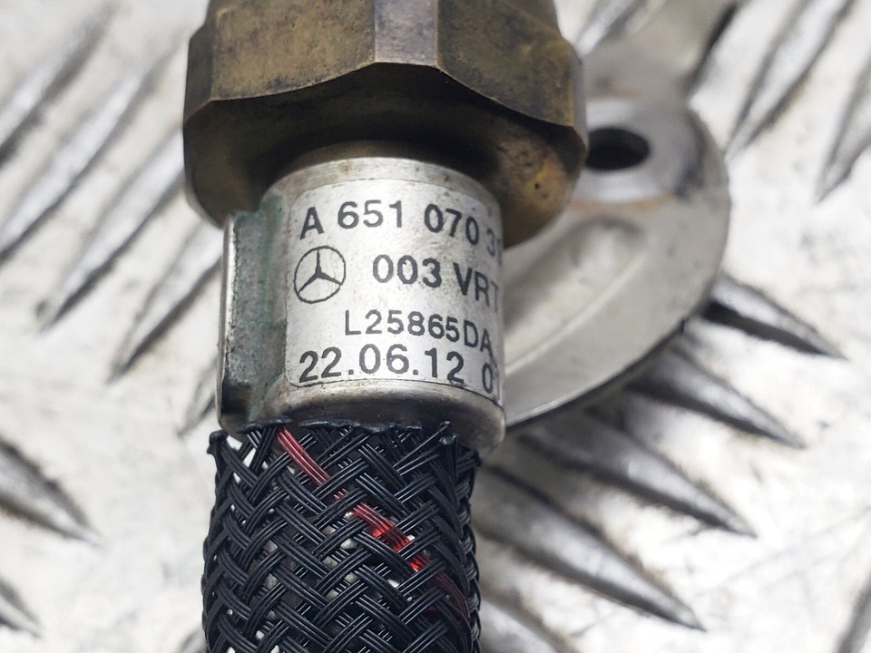 MERCEDES CLS W218 C218 2.1 DIESEL FUEL PRESSURE SENSOR 2013 A6510703981 ...