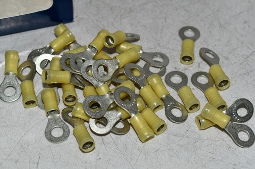 Pack of 32 NEW AMP 8-35110-1 Ring Terminal Connector 1/4 Stud Circular ...
