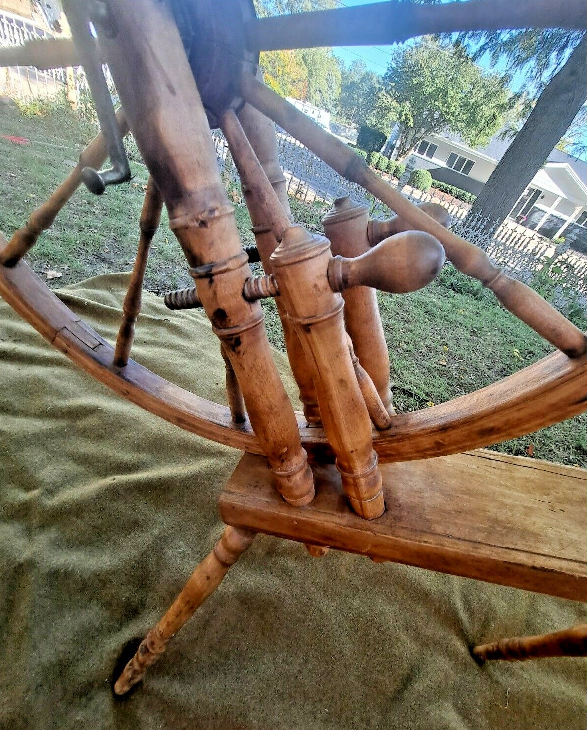Antique Primitive Spinning Wheel | eBay