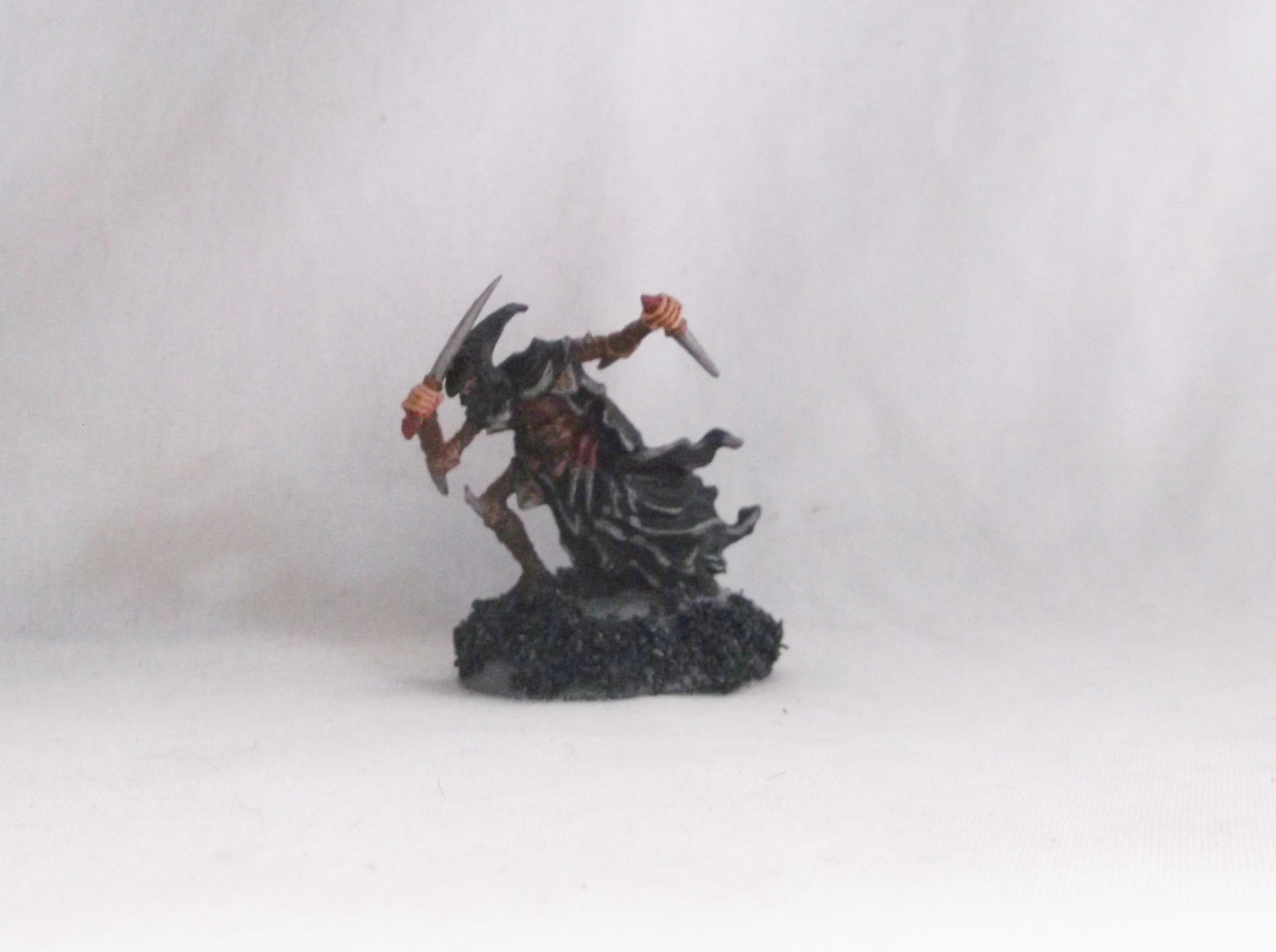 Reaper Bones Path Finder D&D Zalash, Dark Elf Assassin Custom Painted ...