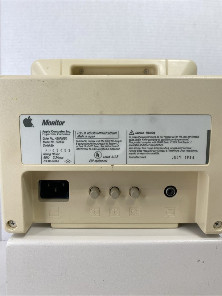 1984 Apple IIc Computer Monitor G090H with Vintage Apple Stand A2M4021 ...