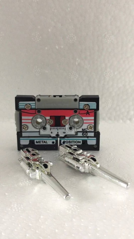Transform G1 Autobots cassettes Rewind Steeljaw reissue brand new MISB ...
