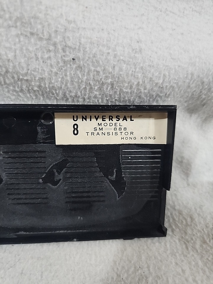 Vintage Universal Transistor Radio SM-888 W/ Carry Case Works -Read ...