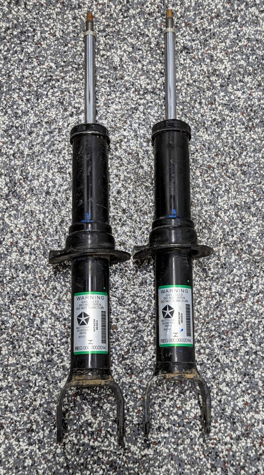 2x OEM 19 20 21 22 23 Dodge Ram 1500 Mopar Hitachi Two Front Struts ...