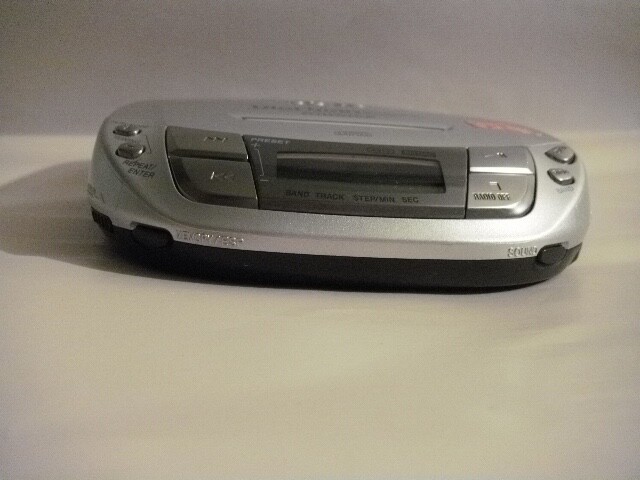 SONY DISCMAN ESP2 D-E401 GROOVE COMPACT CD PLAYER AM/FM RADIO SPINS NO ...