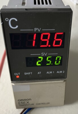 OMRON E5EX-A Temperature Controller | eBay.de