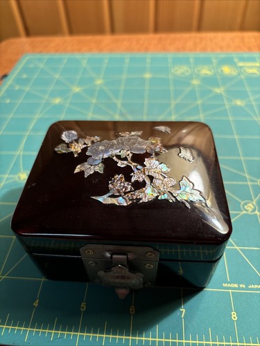 VTG Lacquer Mother Of Pearl Abalone Turtle Latch Flowers Jewelry Ring ...