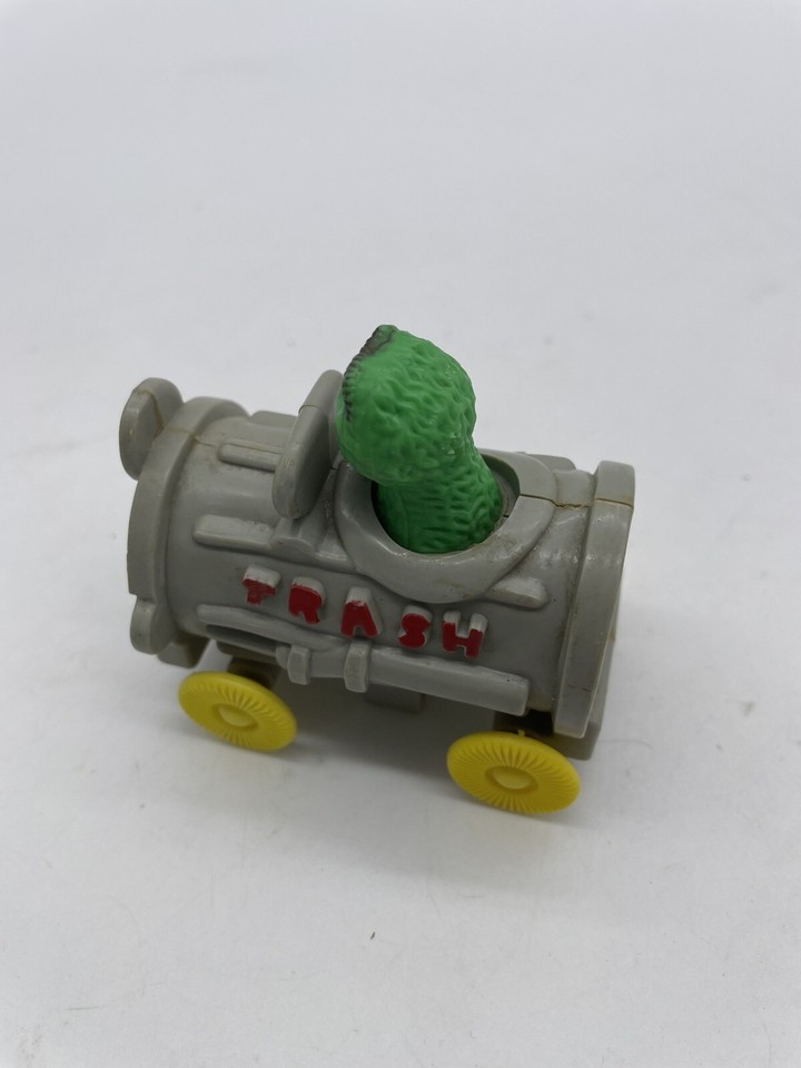 Vintage 1978 Sesame Street The Muppets Oscar The Grouch Trash Can Car ...