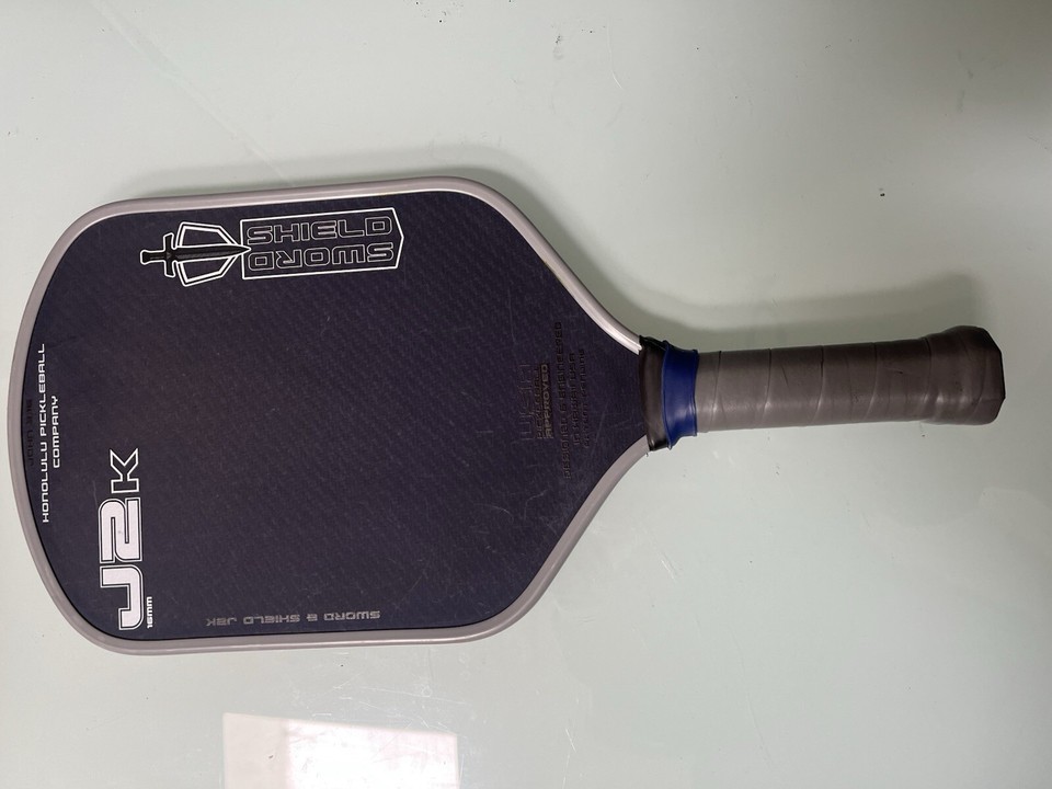 Excellent condition Honolulu J2K Sword And Shield Pickleball Paddle w ...