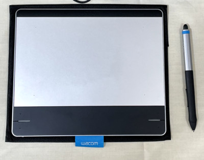Wacom Intuos CTH480 CTH-480 Creative Pen & Touch Tablet Small Tested ...