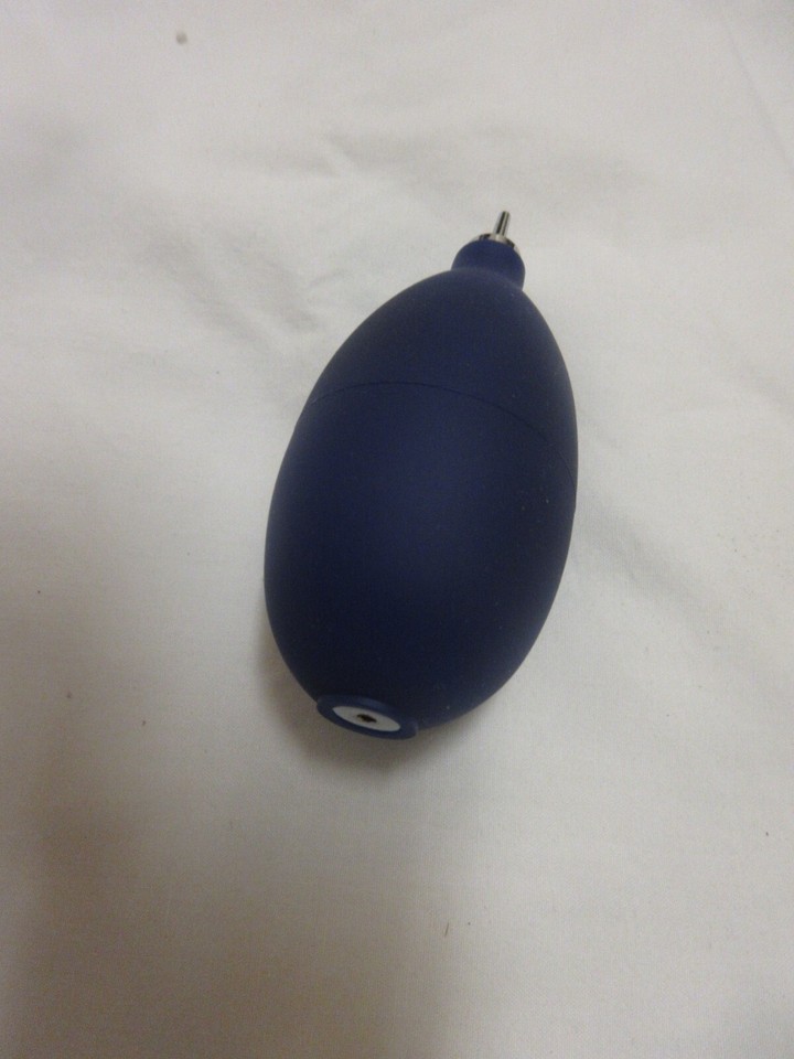 Squeeze Ball Pump Duster Ear Mold Dust Cleaner Air Blower For Hearing ...