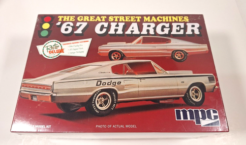 The Great Street Machines 1967 Charger MPC Model kit 829/12 NEW Sealed ...