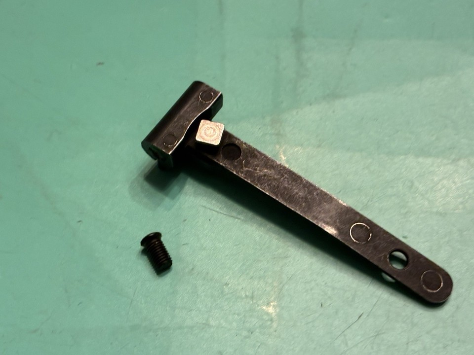 USED SMITH & WESSON 460 X FRAME ADJUSTABLE REAR TARGET SIGHT WITH SCREW ...