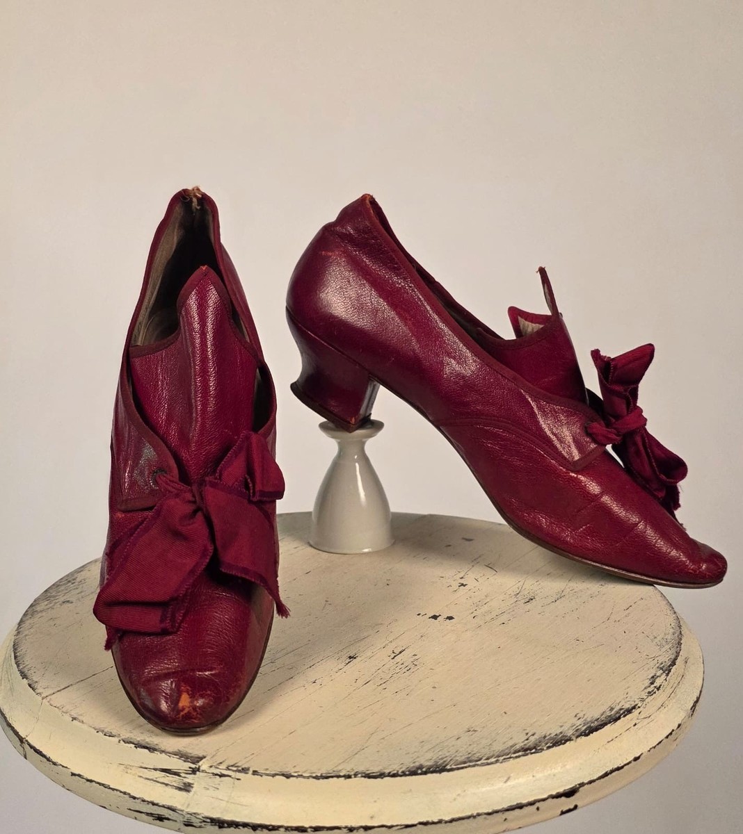 Red Shoes With Bow