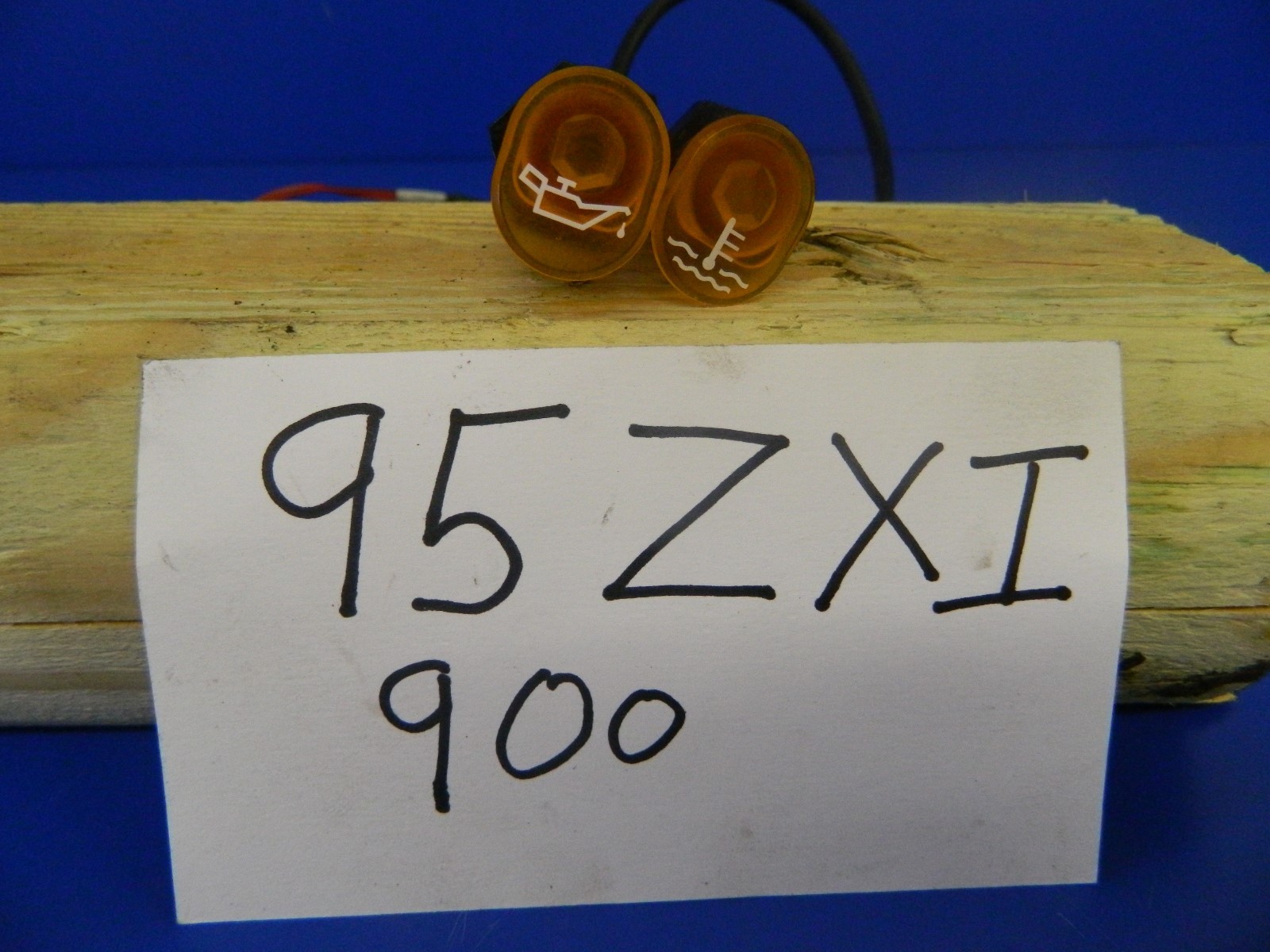 Kawasaki 900 Oil Level And Temperature Warning Lights ZXI 95 | eBay