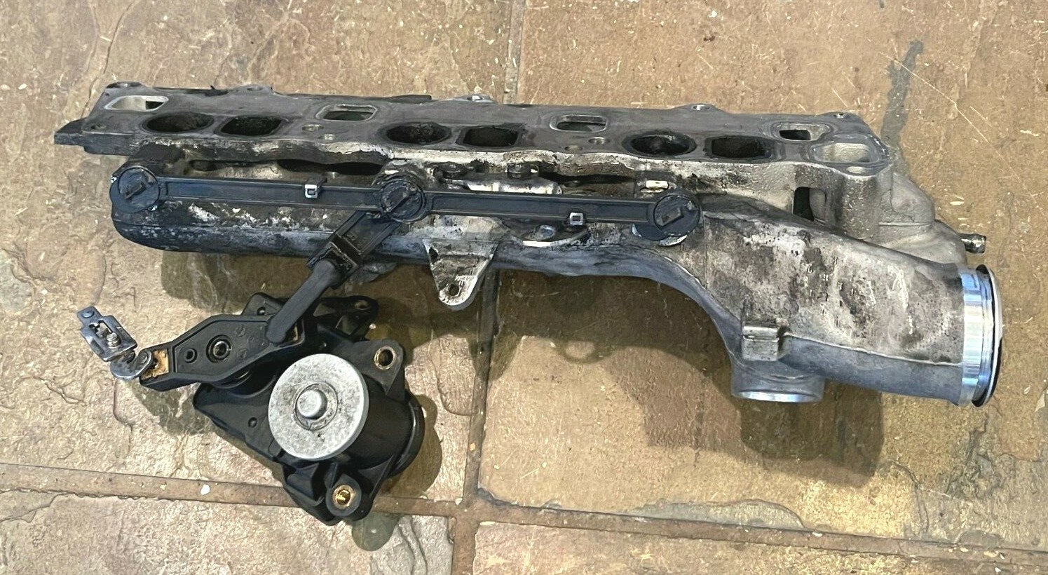 2010-2012 MERCEDES R350 ML350 GL350 RIGHT AIR INTAKE MANIFOLD ...