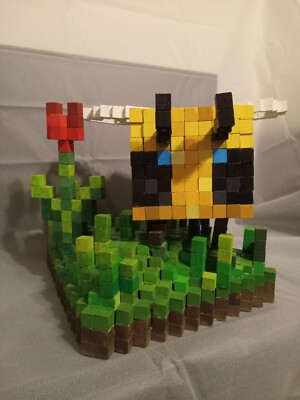 Minecraft Bee Statue | eBay