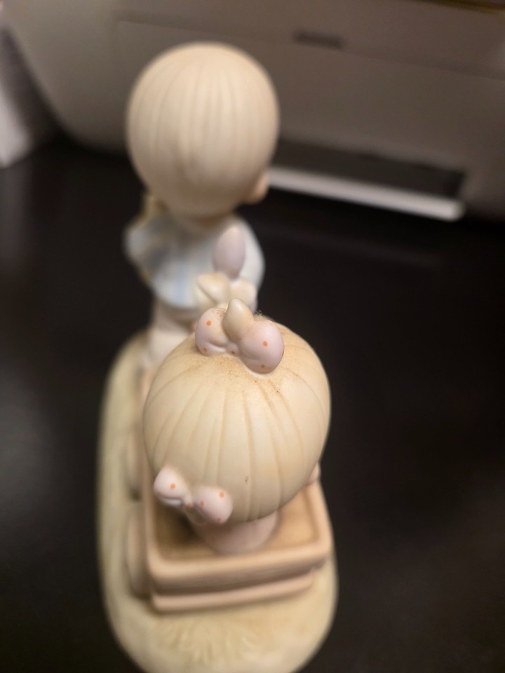 Precious Moments Easter is On Its Way 1989 521892 Figure Boy and Girl ...