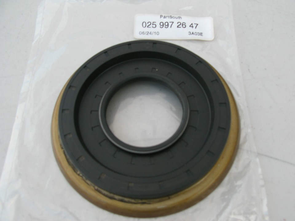 Nos Differential Output Seal 0259972647 Fit MERCEDES BENZ 1995-2013 | eBay