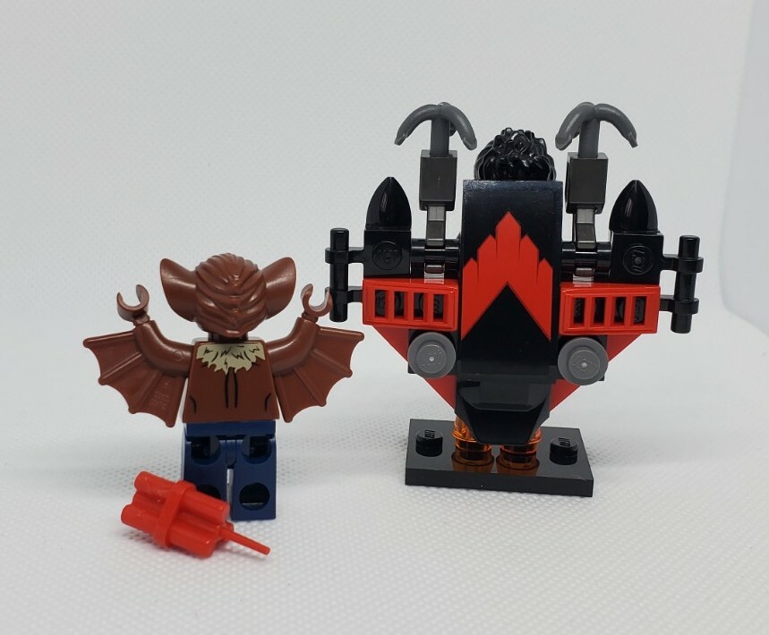LEGO Superheroes Minifigure Nightwing Jetpack Man-Bat Batman II 76011 ...